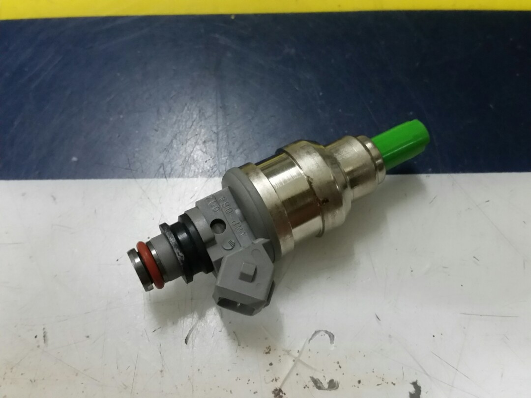 Proton Wira 1.6 Fuel Injector ORI, Auto Accessories on Carousell