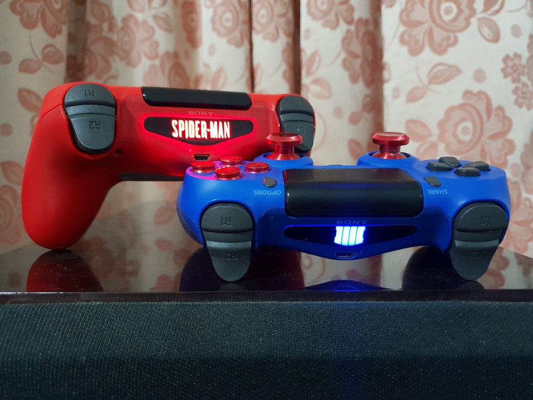 Spider-man PS4 controller lightbar decal, Video Gaming, Gaming ...