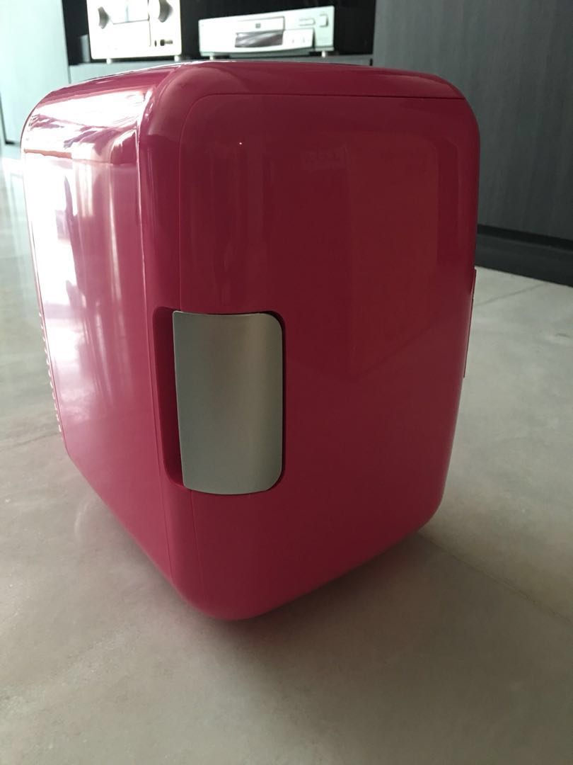 4 litre mini fridge, TV & Home Appliances, Kitchen Appliances ...