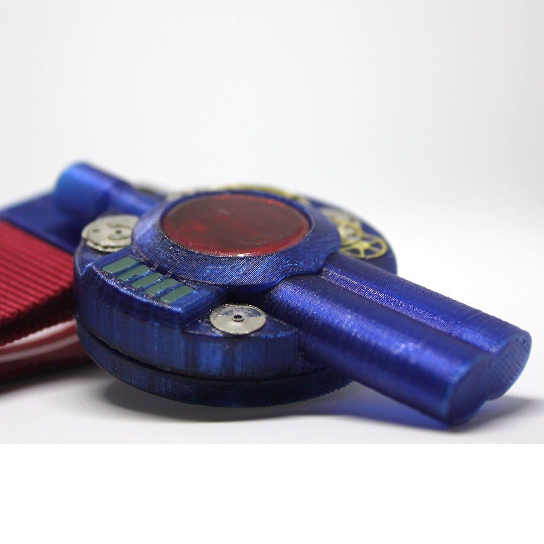 Functional Web Shooter, Mobile Phones & Gadgets, Mobile & Gadget ...