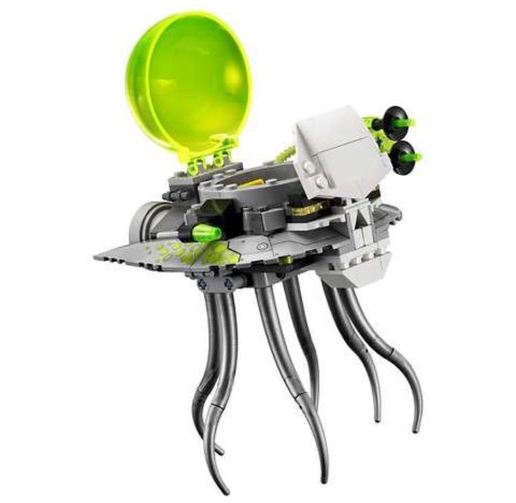 LEGO brainiac skull ship 76040 brainiac Attack dc comics superman ...