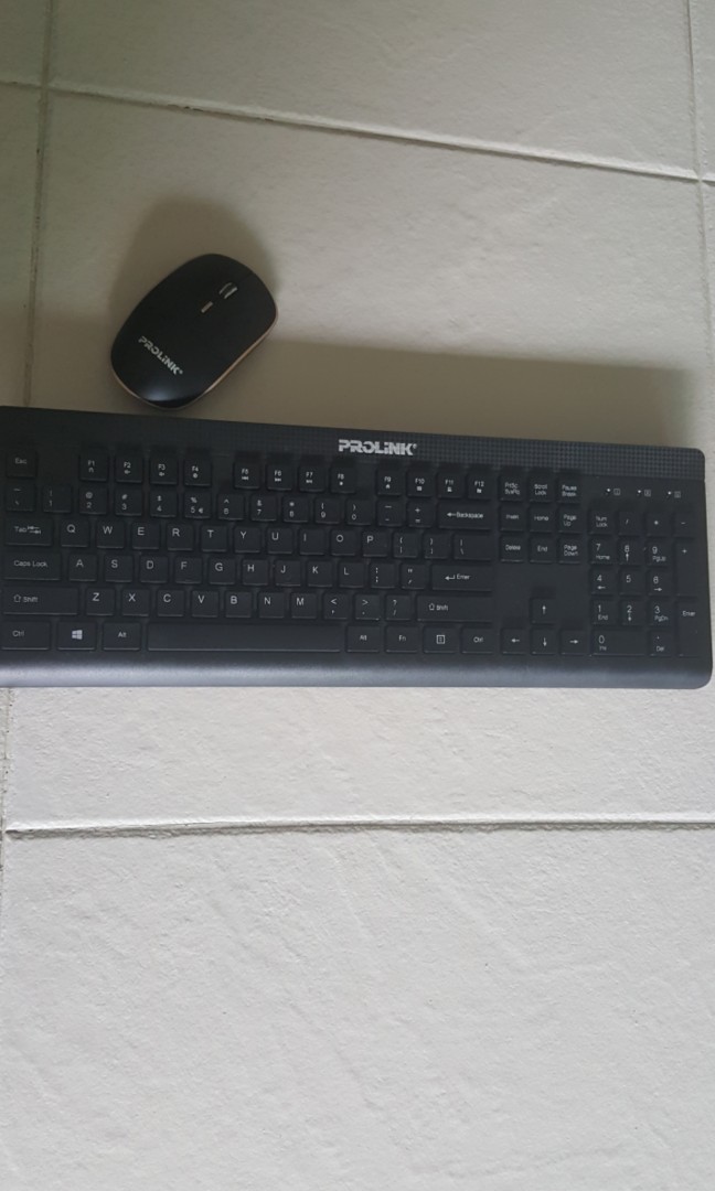 Prolink 2.4 wireless keyboard and mouse, Computers & Tech, Parts ...