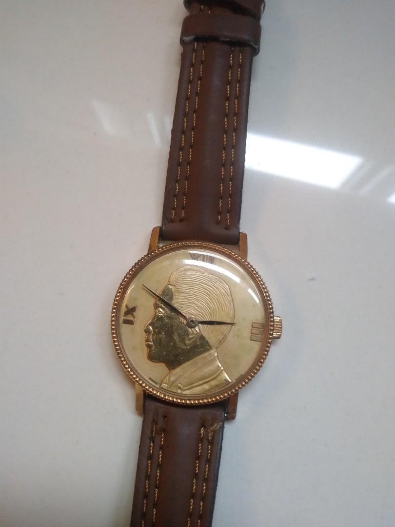 vintage ferdinand marcos gold comemoratory watch, Luxury, Watches on ...