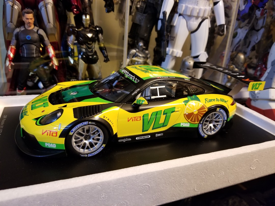 絕版1:18 100% Spark PORSCHE 911 VLT Macau 2016 limited edition, 興趣及遊戲, 旅行 ...