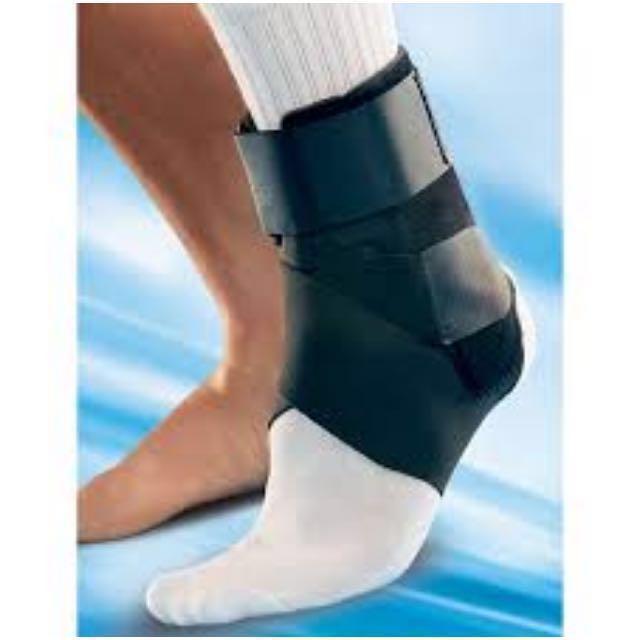 (in-stock) 3M FUTURO™ Sport Deluxe Ankle Stabilizer / Ankle Guard ...
