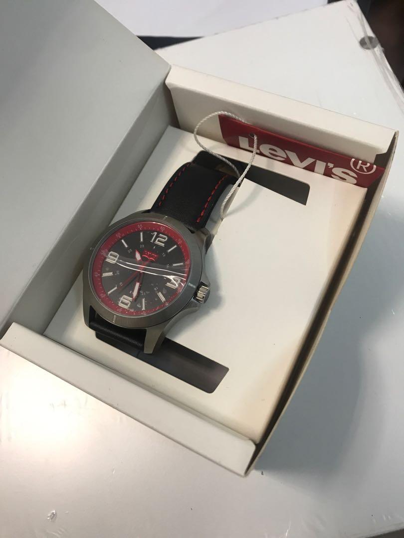 Levi's Men watch, Mobile Phones & Gadgets, Wearables & Smart Watches on ...