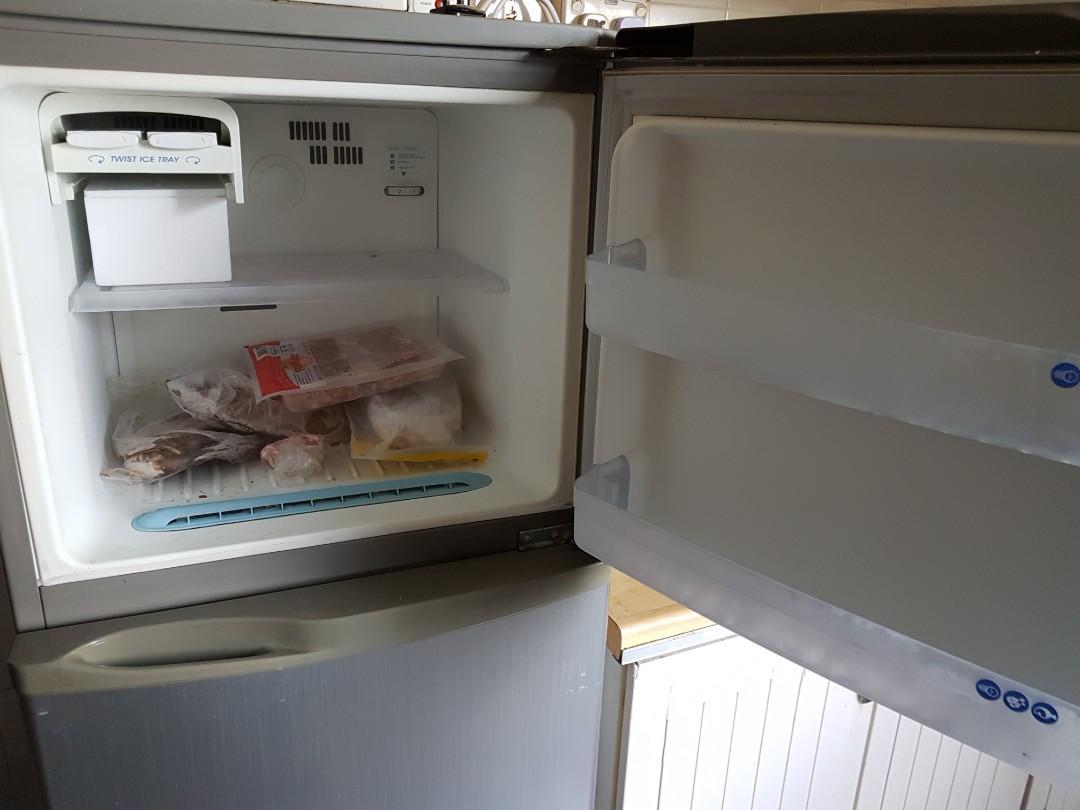 LG EXPRESS COOL FRIDGE, TV & Home Appliances, Kitchen Appliances ...