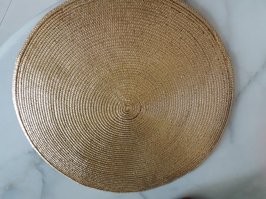 Table mat, Furniture & Home Living, Kitchenware & Tableware, Table ...