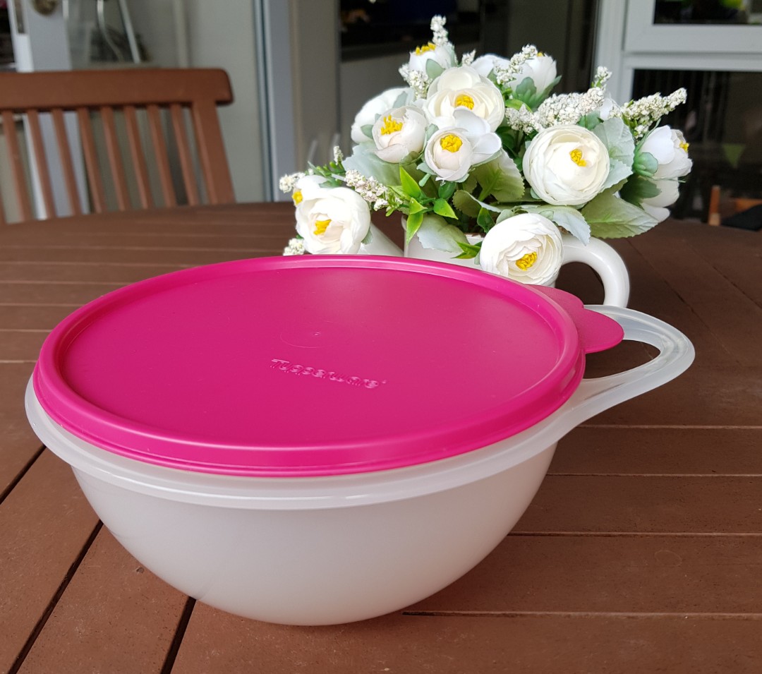 Tupperware container, Furniture & Home Living, Kitchenware & Tableware ...
