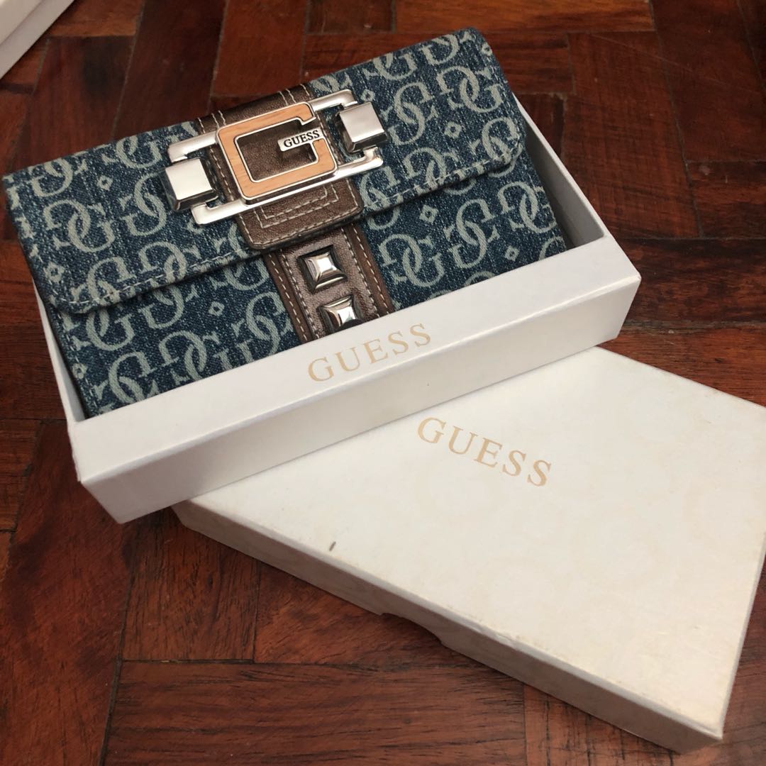 Authentic Guess Wallet, Women's Fashion, Bags & Wallets, Wallets & Card ...