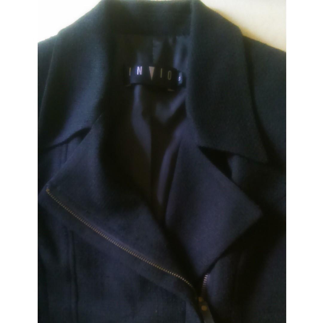 Blazer hitam dengan zipper (biker's style), Fesyen Wanita, Pakaian ...