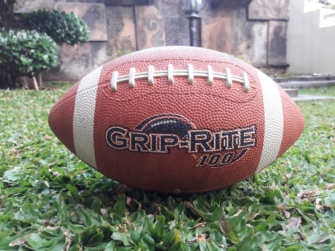 Bola futbol / rugby merk Franklin (ori), Olah Raga, Perlengkapan ...