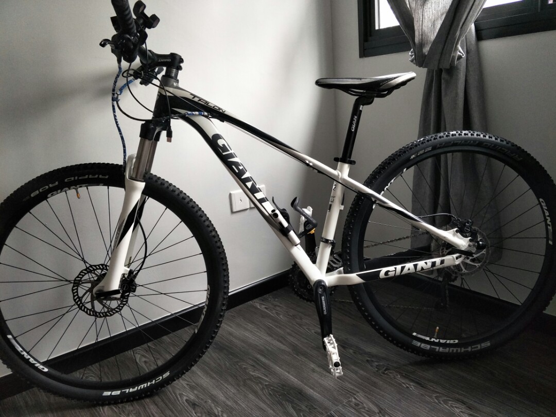 Giant Twenty Niner, Sports Equipment, Bicycles & Parts, Bicycles on ...