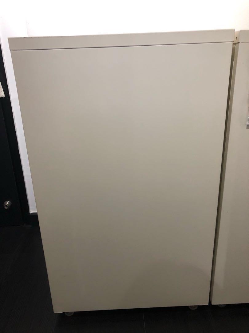 IKEA HELMER DRAWER UNIT ON CASTORS WHITE, Furniture & Home Living ...