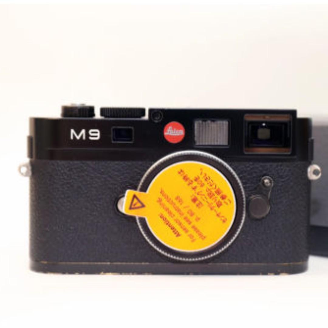 Leica M9 (CCD sensor replaced) black, Photography, Cameras on Carousell