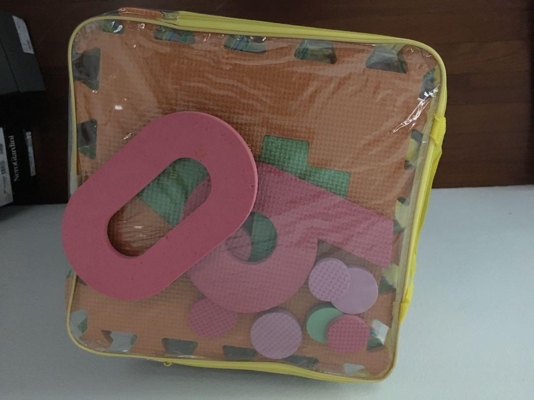 Toys R Us foam number play mats, Hobbies & Toys, Toys & Games on Carousell