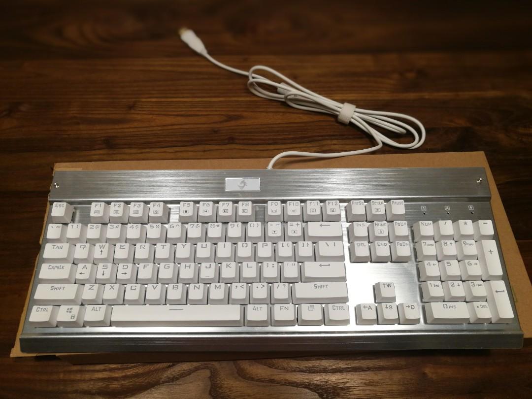 Eagletec KG011 mechanical keyboard, Computers & Tech, Parts ...