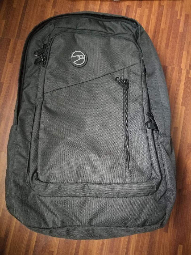 Hawk Backpack 4776, Men's Fashion, Bags, Backpacks on Carousell