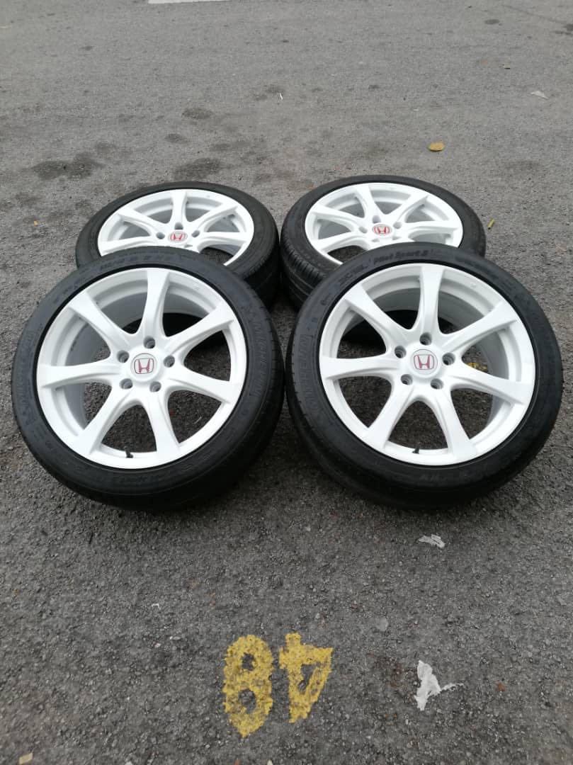 Type r 17 inch sports rim civic fd tyre 70%, Auto Accessories on Carousell