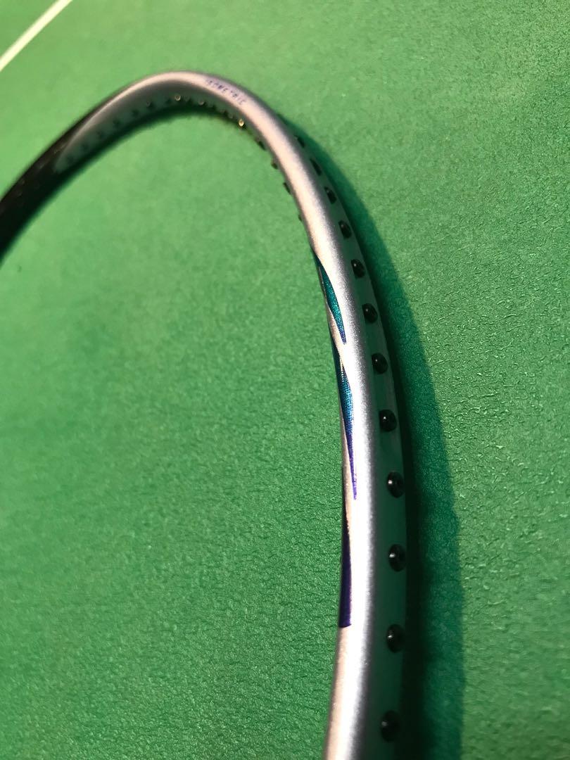 YONEX ASTROX 55, 運動產品, 運動與體育, 運動與體育 - 球拍和球類運動 - Carousell