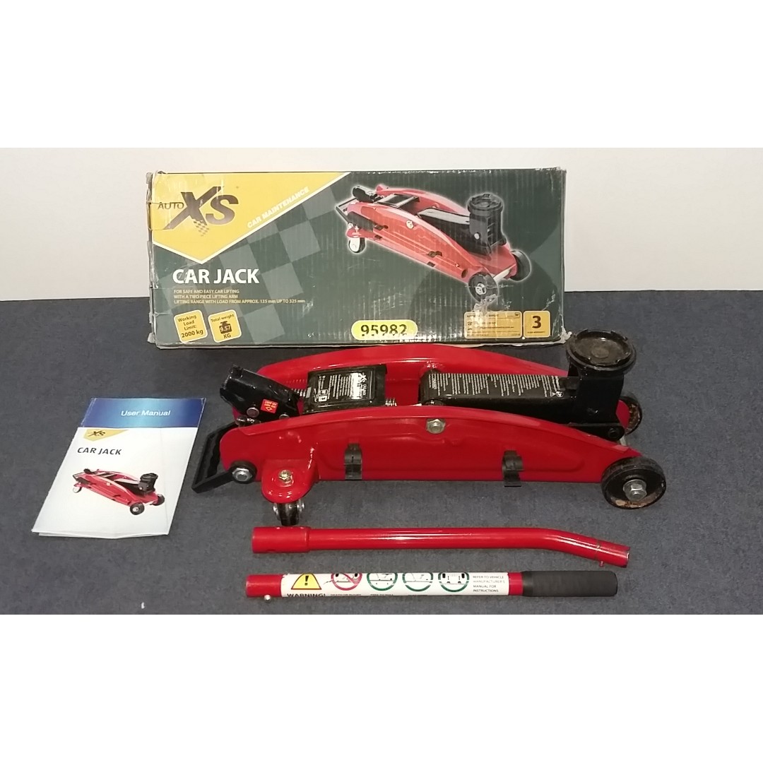 Auto XS Portable 2 ton Car Jack., Car Accessories, Tyres & Rims on ...