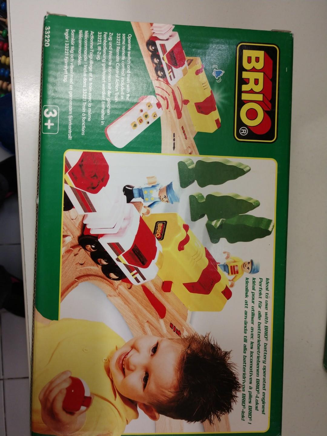 Brio Remote Control Switching Track瑞典名牌木頭火車路軌摇控組件, 興趣及遊戲, 玩具 & 遊戲類 ...