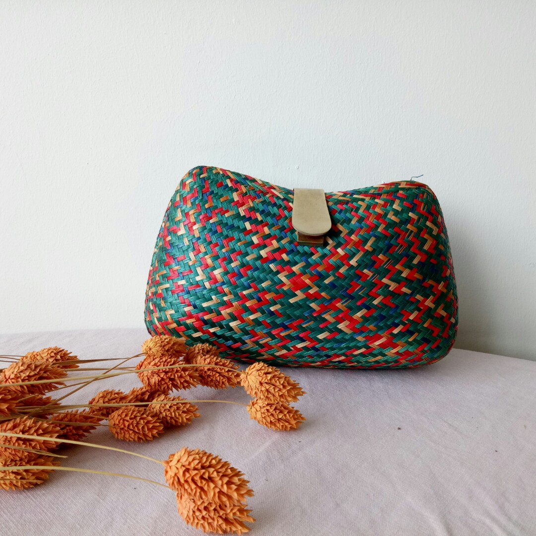 Woven Clutch, Women's Fashion, Bags & Wallets, Clutches on Carousell