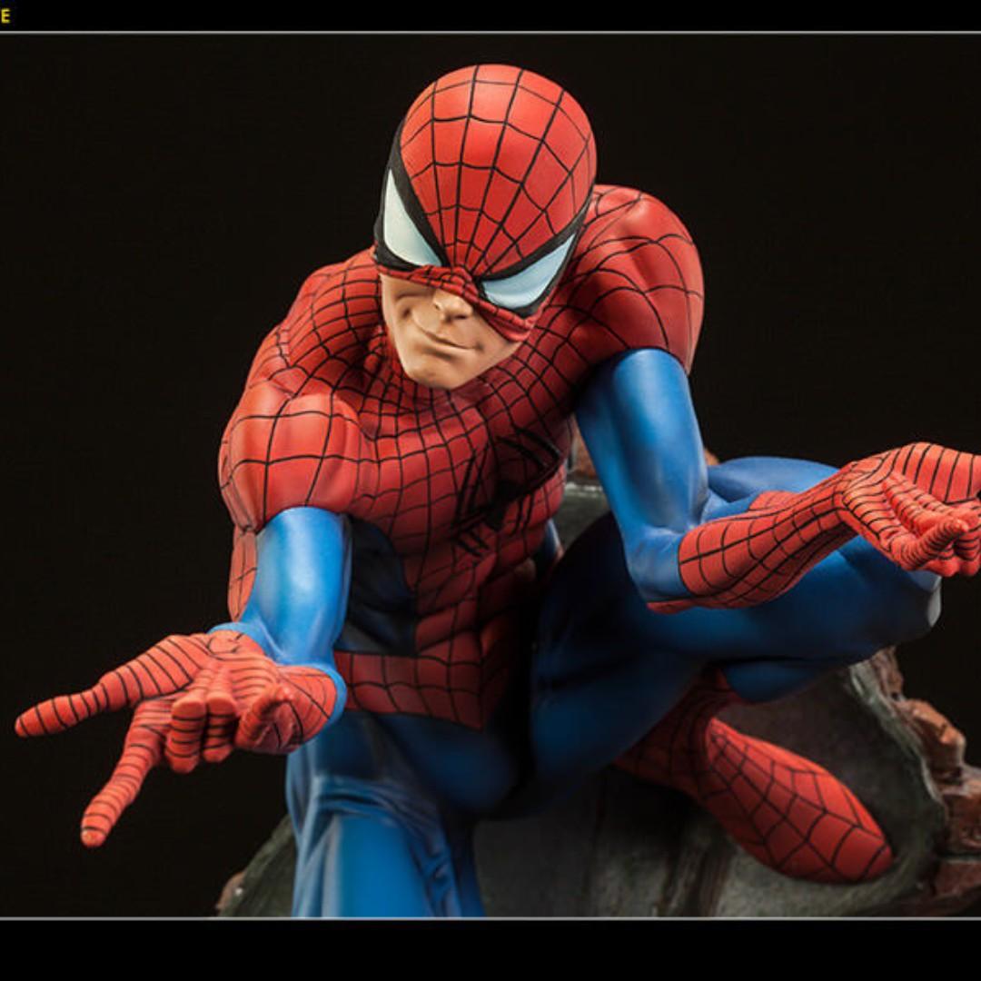 Sideshow Collectibles Spiderman Comiquette J Scott Campbell Exclusive ...