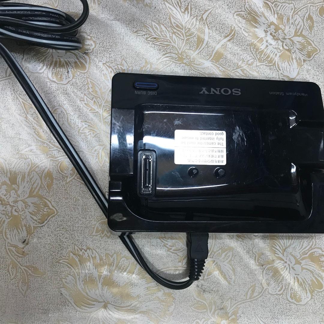 Sony HDD 80XDCR-SR200 CAMERA WITH HANDYCAM STATION DCRA-C171 ...