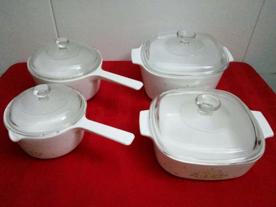 Corningware 8pc set, Furniture & Home Living, Kitchenware & Tableware, Dinnerware & Cutlery on ...