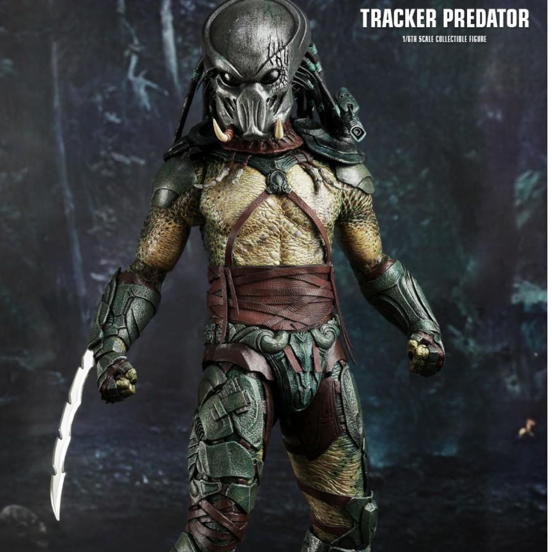 Hot Toys PREDATORS TRACKER PREDATOR WITH HOUND 1/6TH SCALE COLLECTIBLE ...