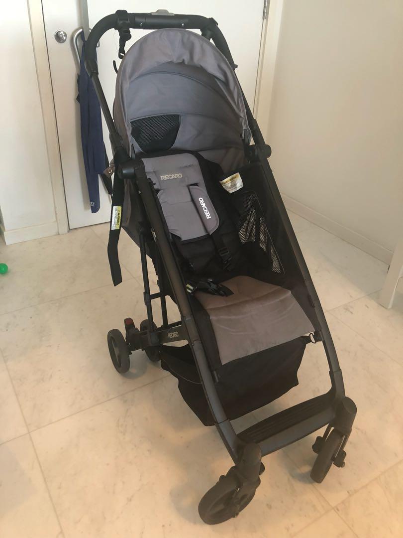 Recaro stroller, Babies & Kids, Going Out, Strollers on Carousell