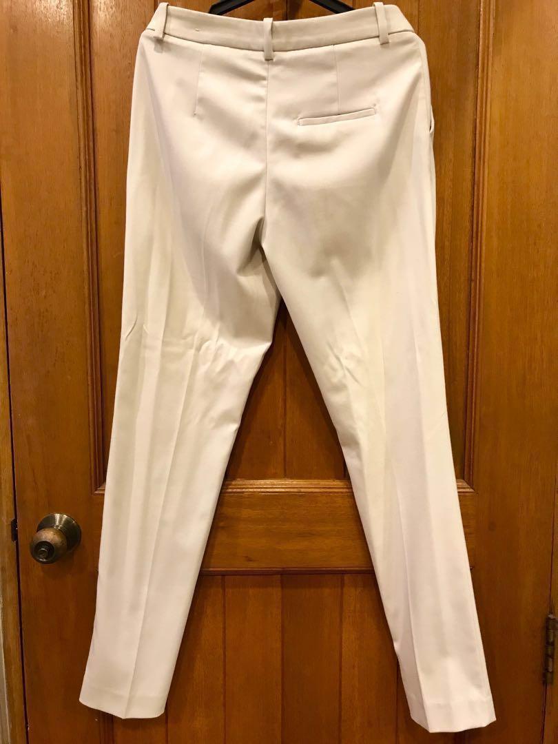 H&M off-white slacks, Women's Fashion, Footwear, Shoe inserts on Carousell