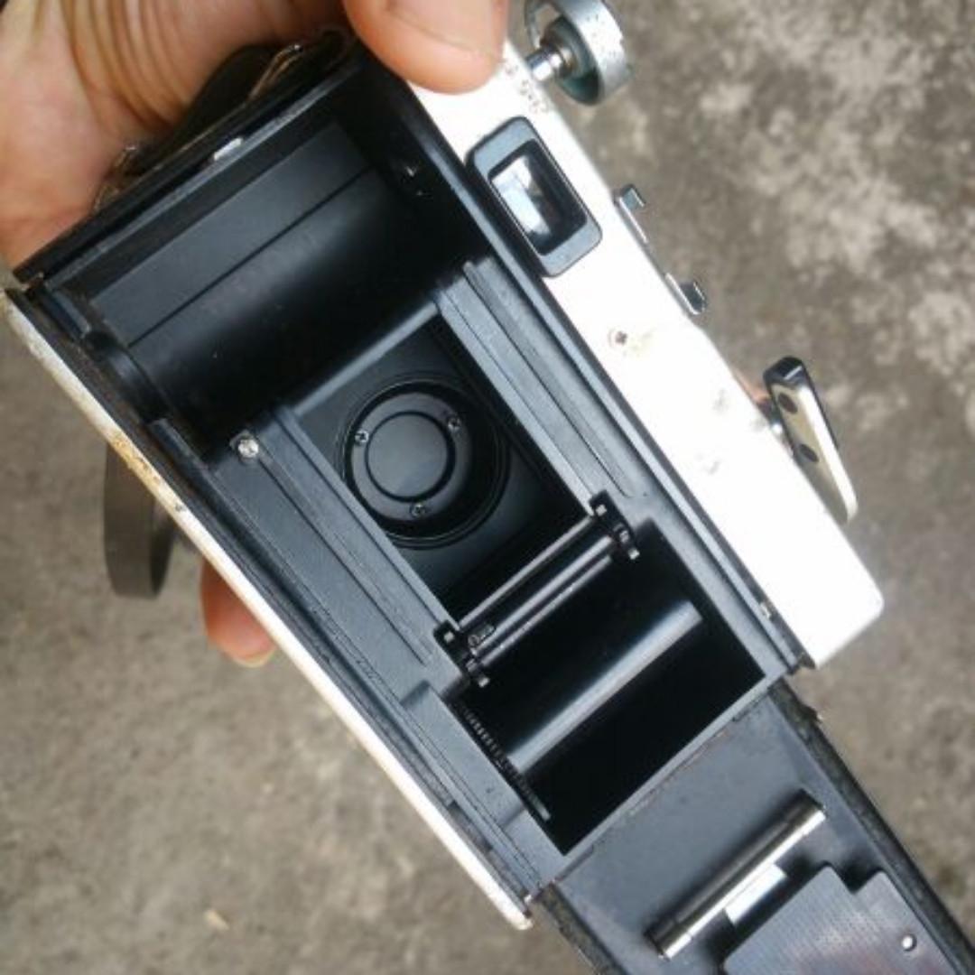 kamera analog antik lawas jadul Ricoh 35zf, Fotografi di Carousell