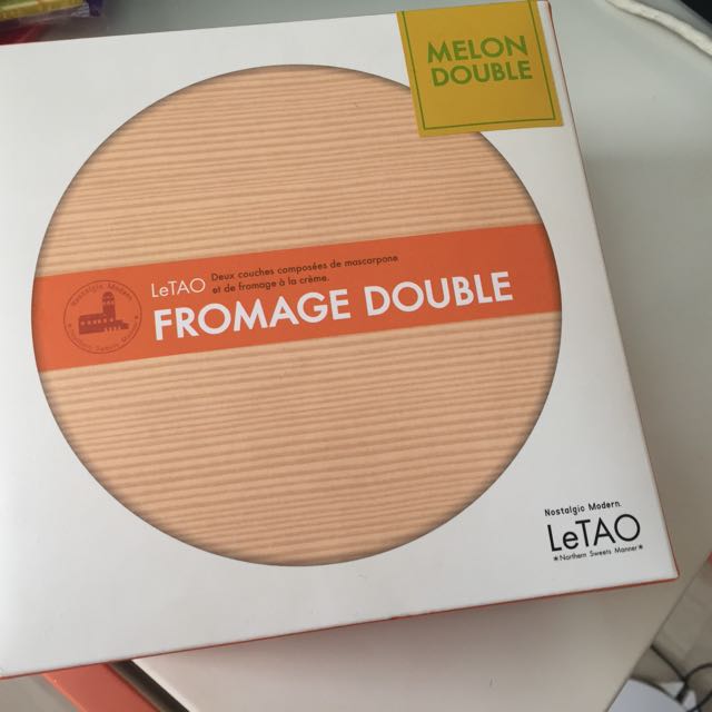 日本直送Letao Double Melon Cheese Cake, 嘢食 & 嘢飲, 冰凍食物 - Carousell