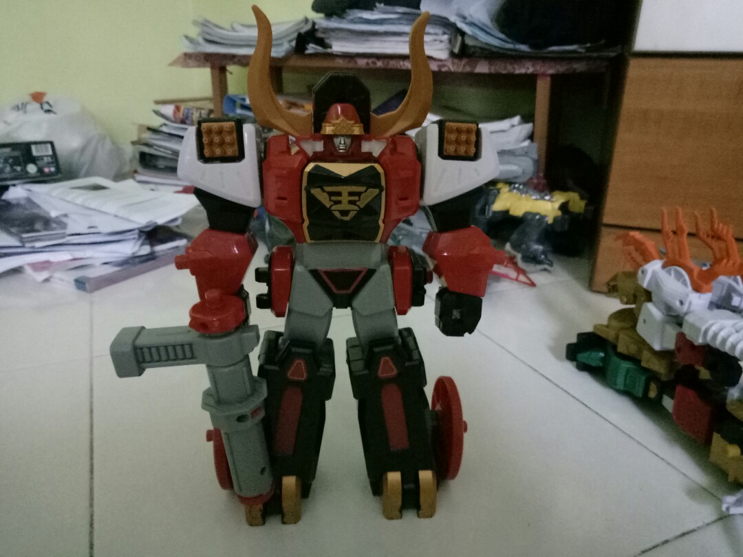 Power Rangers Samurai Bull Zord