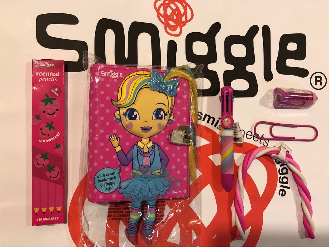 (Smiggle Combo Set) Squad Legs Small Lockable Notebook, Hobbies & Toys ...