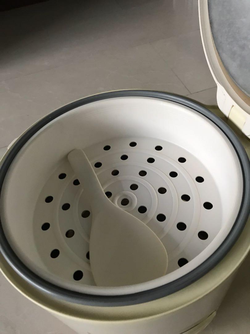 Akira rice cooker, TV & Home Appliances, Kitchen Appliances, Cookers on ...