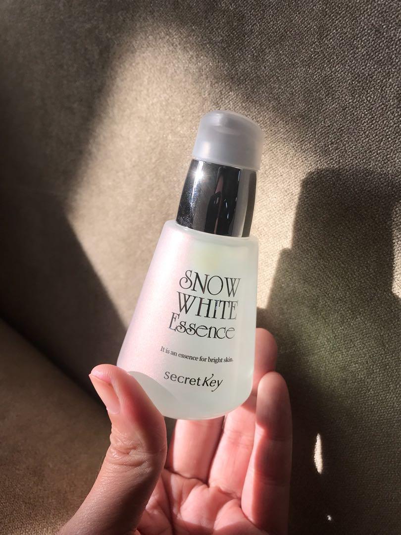 Snow White Whitening/Brightening Essence, Beauty & Personal Care, Face ...