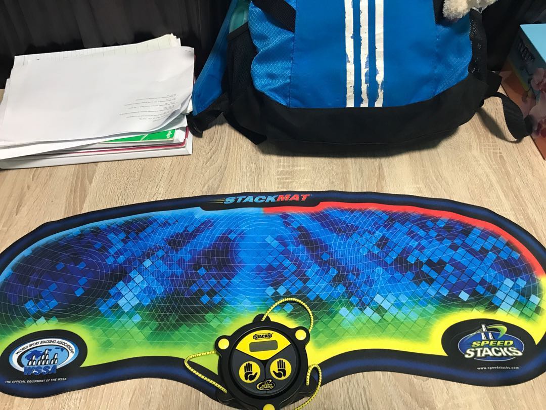 Speed stacks timer and mat, Hobbies & Toys, Toys & Games on Carousell