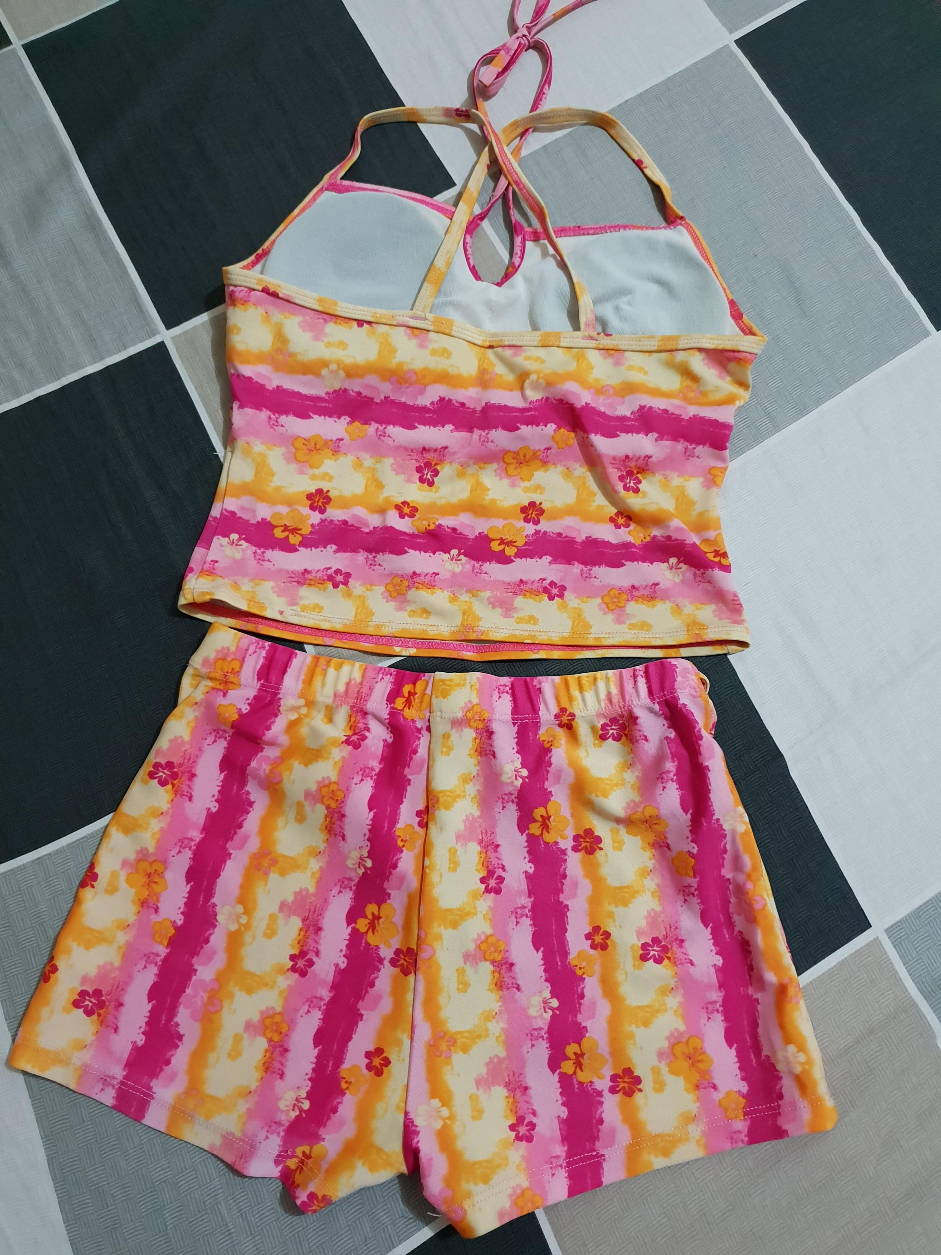 2 pc Bathing Suit, Women's Fashion, Swimwear, Rash guard on Carousell