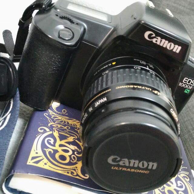 Canon EoS 1000F with detachable flash, Photography, Photography ...