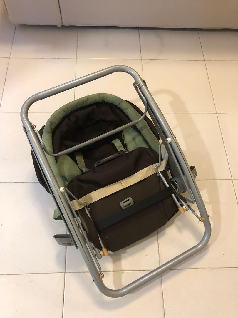 MacLaren Baby Rocker, Babies & Kids, Going Out, Strollers on Carousell