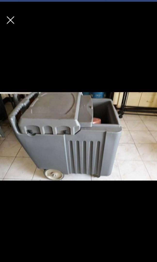Mobile Ice cady, Furniture & Home Living, Security & Locks, Other ...