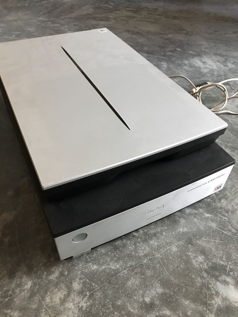 Epson Perfection V700 Photo Scanner, Computers & Tech, Printers ...