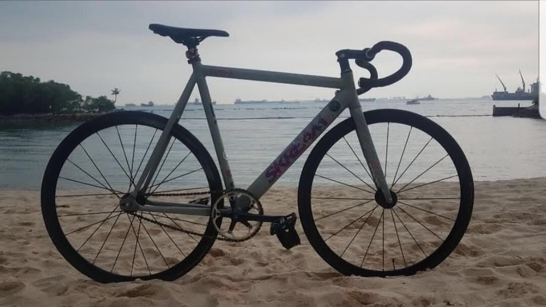 Skream sprint v2, Sports Equipment, Bicycles & Parts, Bicycles on Carousell