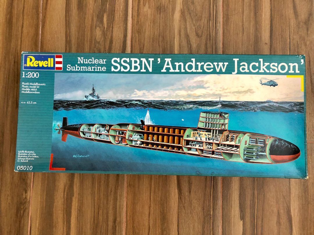 SSBN Andrew Jackson-Nuclear Submarine - Revell 1:200 Scale, 興趣及遊戲, 收藏品及 ...