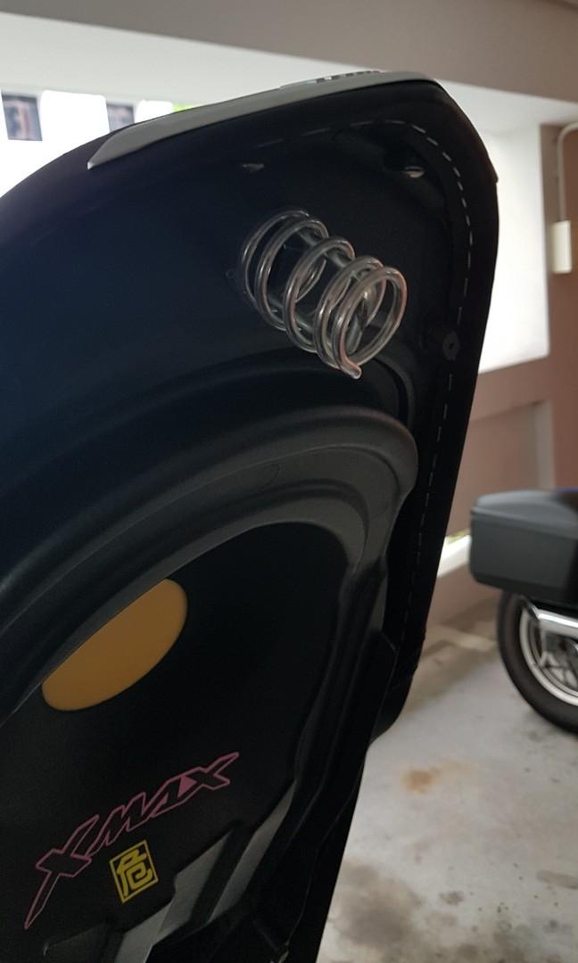 Under Seat Recoil Spring for Yamaha X-Max, Motorcycles, Motorcycle ...