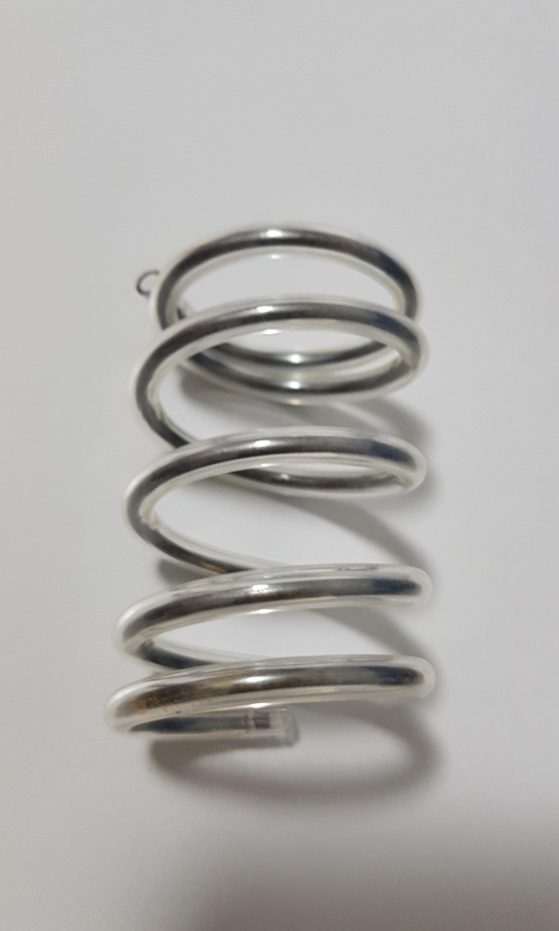 Under Seat Recoil Spring for Yamaha X-Max, Motorcycles, Motorcycle ...