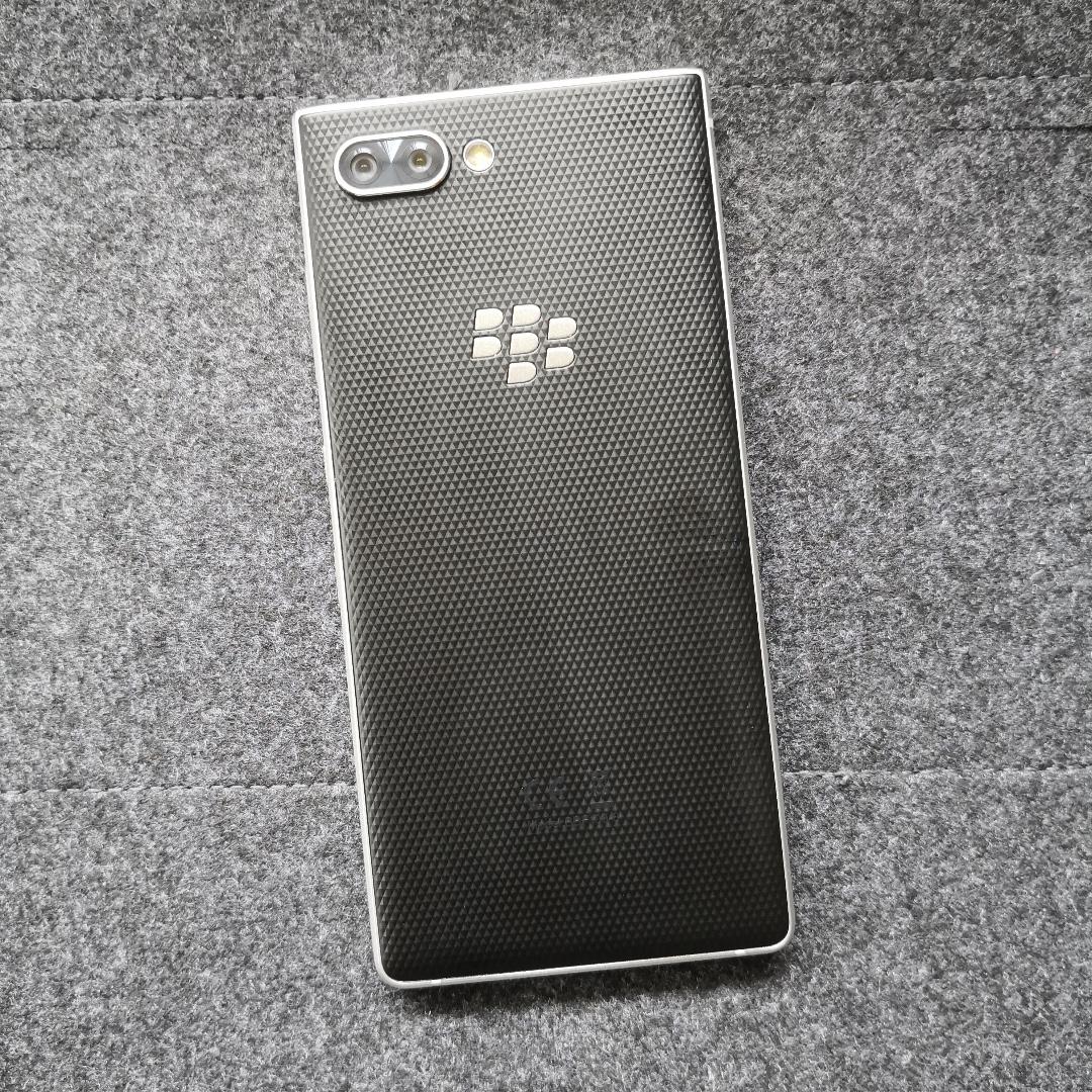 Blackberry Key2 Silver (dual), Mobile Phones & Gadgets, Mobile Phones ...